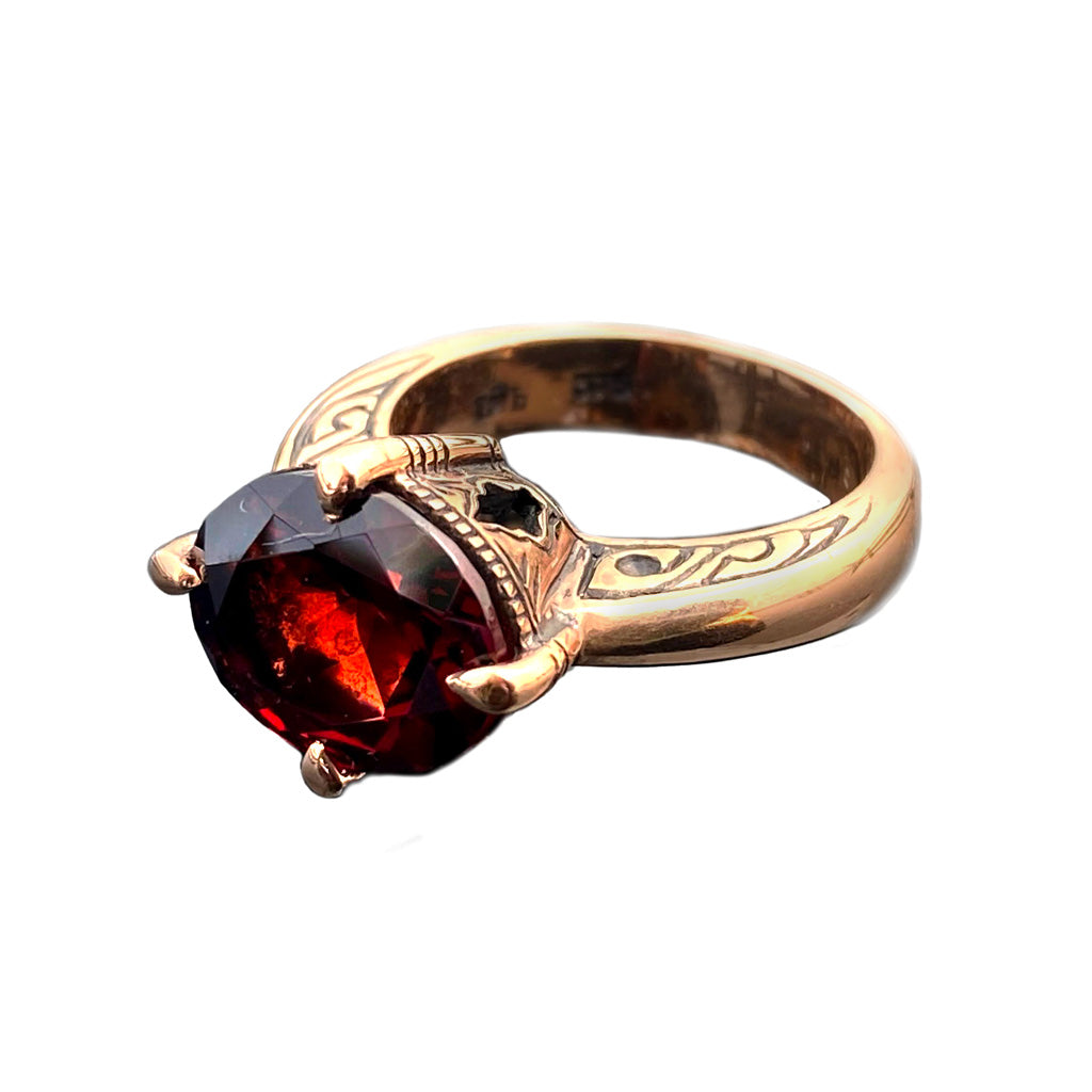 LOVE & HATRED | Genevieve Ring